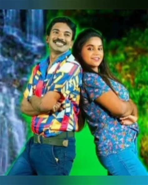 അഞ്ചു ലക്ഷം രൂപയ്ക്ക് സിനിമ നിർമ്മിക്കുന്നു Vennala Mohan Youtube