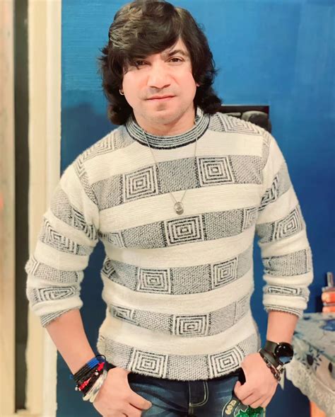 Vikram Thakor Age Height Address Wiki Biography