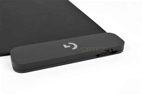 Logitech PowerPlay Review Closer Look