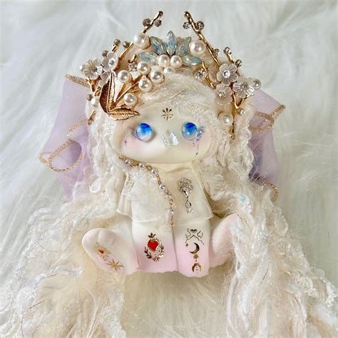 Pearl Moon Deity Bunny Squishy Toy （one Of A Kind Bibisquishy