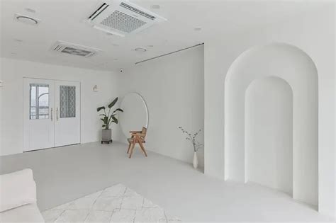 화이트and우드톤 모던하고 미니멀한 27평 렌탈 스튜디오 인테리어