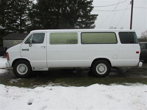 1989 Dodge Ram 3500 15 Passenger Van Work Van