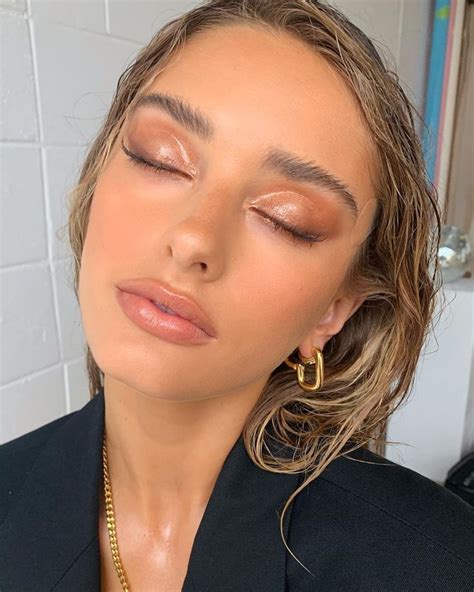 Tanielle Jai Maskenbildnerin Auf Instagram „zurück Zu Einem Meiner