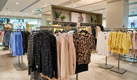 Online Shopping Is Back At Marks And Spencer In Ireland