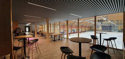 Kosning Milli þriggja Nafna á Félagssal Skautafélag Akureyrar