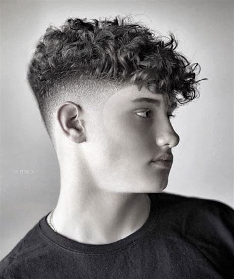 60 Chic Fringe Haircuts For Men 2021 Gallery Hairmanz