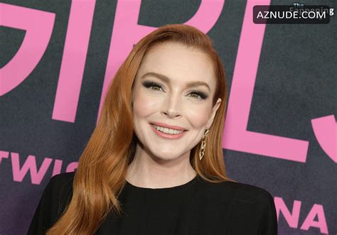 Lindsay Lohan Sexy Stuns At The Mean Girls Premiere In New York City