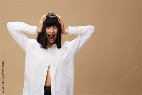 Photo Stock Happy Enjoyed Cute Stylish Adorable Brunet Lady In White Shirt Flirting Smiling