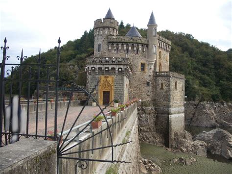 Photo Le Chateau De La Roche Loire