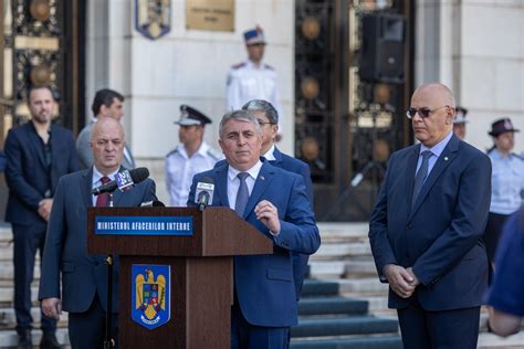 România A Cumpărat Cu 44 Milioane Euro Două Nave De Pompieri De La Compania Olandeză Damen Cu O