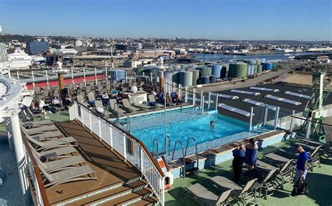 Pando Iona Infinity Swimming Pool Emma Cruises