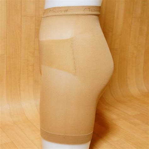 Yahooオークション Q63§chacottチャコットperky ヌーディーヒップ