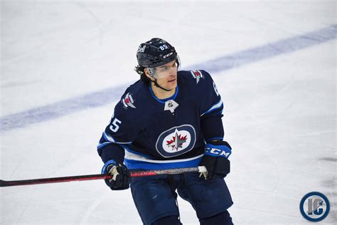 Winnipeg Jets Defenceman Johnny Kovacevic Claimed Off Waivers By Montreal Illegal Curve Hockey
