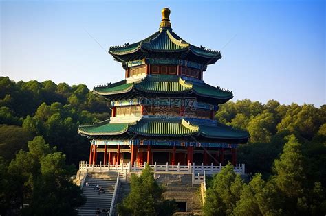 蓝天下的塔楼高清图片下载 正版图片600217669 摄图网