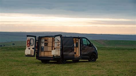 Nissan Nv300 Concept Van Is A Mobile Hub For Artisans And Craftsmen