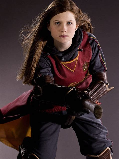 Hogwarts Uniform Ginny