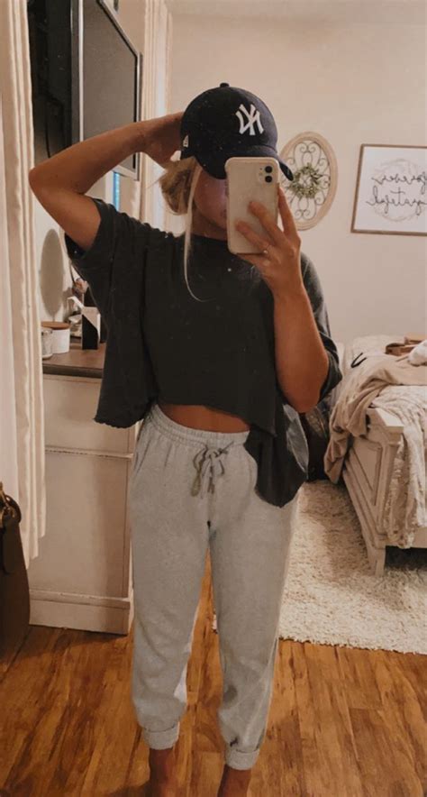 Pin By Pam Westfall On Clothing Cute Lazy Outfits Cute Comfy Outfits