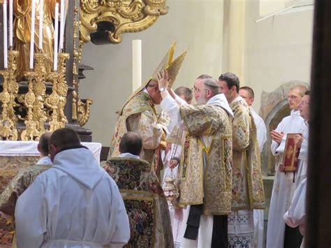 Missa Pontificalis In Vyšší Brod Traditional Catholicism Catholic