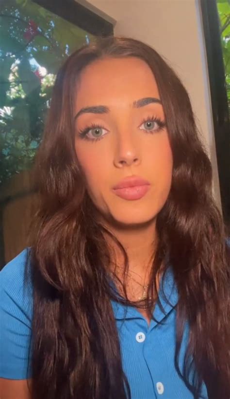 Adam Levine Sumner Stroh All The Drama Explained