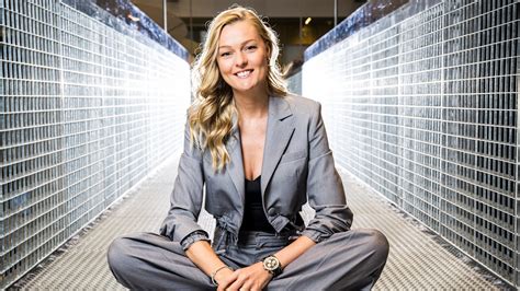 Miriam Höller So Fand Die Ex Stuntfrau Aus Dem Leid Wieder Zum Glück