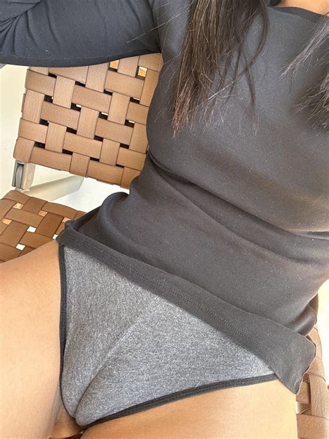 Pretty Camel Toe Reveal For You Guys R Cameltoe