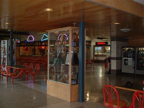 Finals 2024 2025 Whitby Finals Trophy Case International Silver Stick