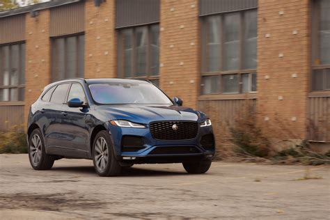 2022 Jaguar F Pace Survives Due To Good Looks And Driver Engagement