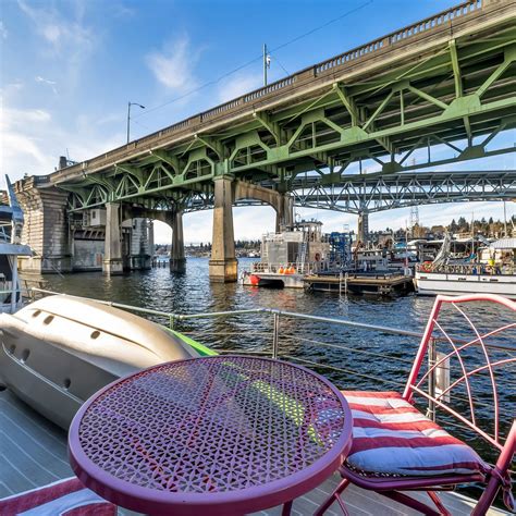 Seattle Houseboat Boat For Sale In Seattle Washington Tiny House