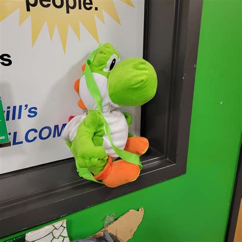 Cool Yoshi Backpack Someone Donated Perfect Condition R Gaming