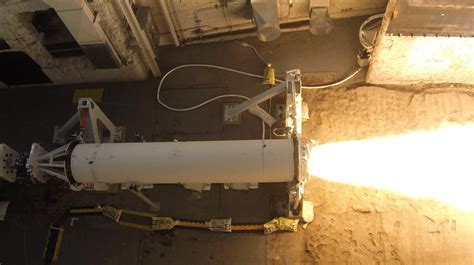 Us Navy Tests Hypersonic Rocket Motor With Thrust Vectoring System