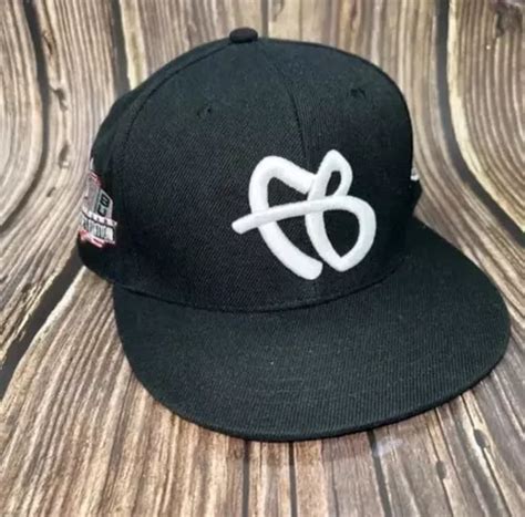 Boné Fubu Fb Preto Edição 27º Aniversário Mercadolivre