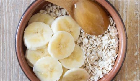 რეალურ ასაკთან შედარებით ყოველთვის ახალგაზრდად რომ გამოვიყურებოდე ნატურალურ ნიღაბს ვიყენებ