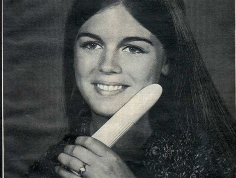 Enjoy The Benefits Of A Cordless Massager ~ Vintage Everyday