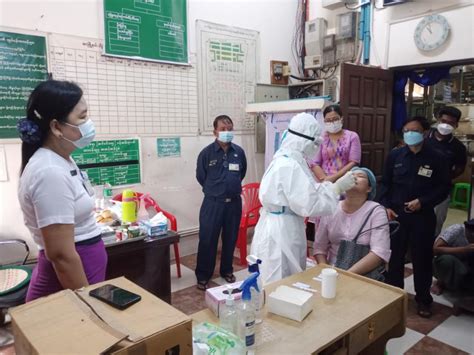 အလုံမြို့နယ်တွင် စျေးသူ စျေးသားများအား ကိုဗစ် ၁၉ ရောဂါပိုး ရှိ မရှိ Rdt