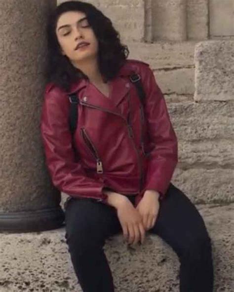 The Protector Zeynep Erman Red Jacket Hazar Ergüçlü