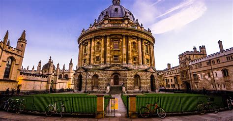 Місто мудрості де історія зустрічається з наукою University Of Oxford