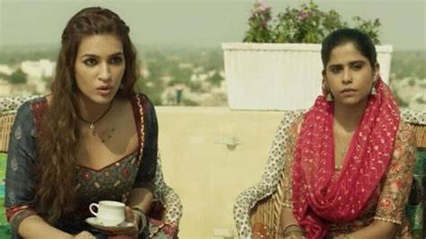 Mimi Review Kriti Sanon And Pankaj Tripathi Shines In This Beautiful Movie