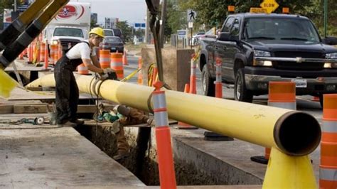 pipeline rules strengthened by national energy board cbc news