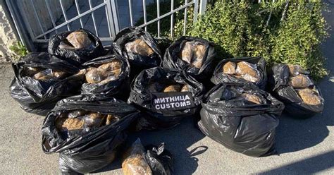 УДАР Задържаха над 100 кг тютюн за пушене без бандерол Информационна агенция ПИК