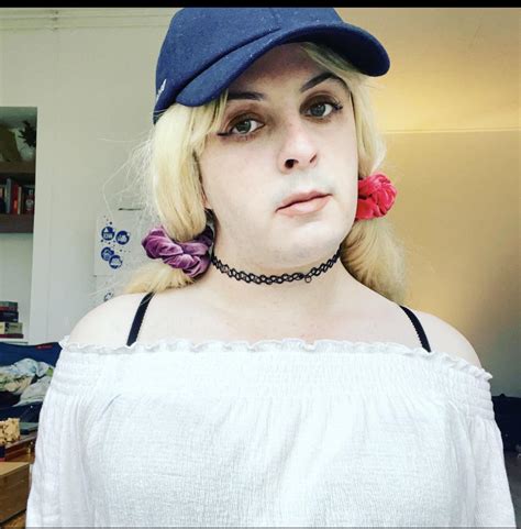 Do You Like My Pigtails Scrolller