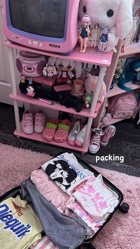 Pin By Olyaqww On ♡︎♡︎ Pretty Room Cute Room Decor Cute Room Ideas