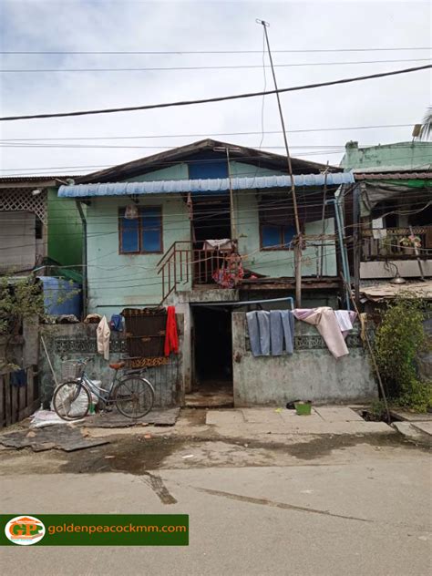 လှိုင်သာယာမြို့နယ် သခင်ဖိုးလှကြီးလမ်းသွယ်တွင် လုံးချင်းအိမ်‌ရောင်းရန်ရှိပါသည်။ For Sale