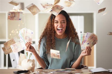 7 Money Saving Hacks That Will Boost Your Finances In 2025