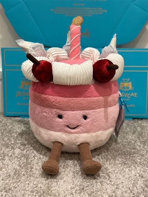 Hits Style Exclusive Jellycat London Harrods Cheryl Cherry Cake New