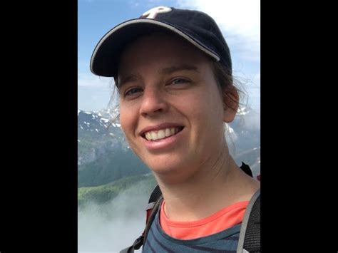 Free Video Decomposing Cubic Graphs Into Isomorphic Linear Forests From Bimsa Class Central