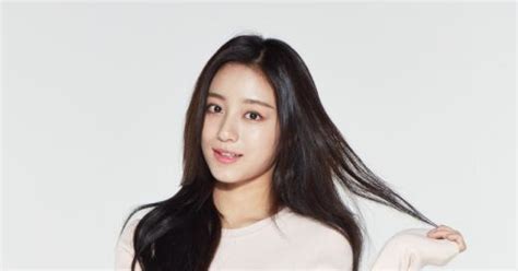 강민아 영화 박화영 연예인 지망생 연기