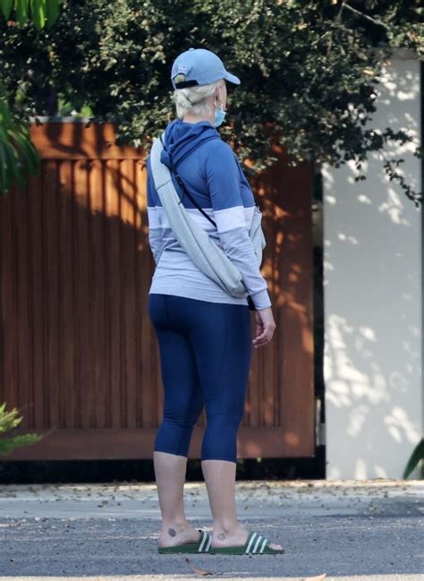 Katy Perry Post Pregnancy Fatty Of The Day