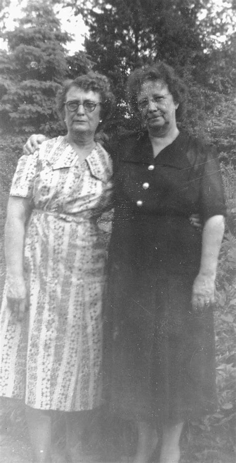 Anna Violet Reddinger And Georgia Daisy Dickerson 1951 Flickr