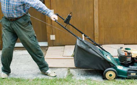 Lawn Mower Starts with Starter Fluid Then Dies (Why + Fixes)