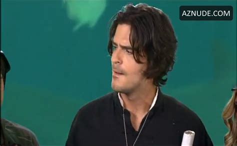 Lisa Gleave Sexy Scene In Bald Aznude